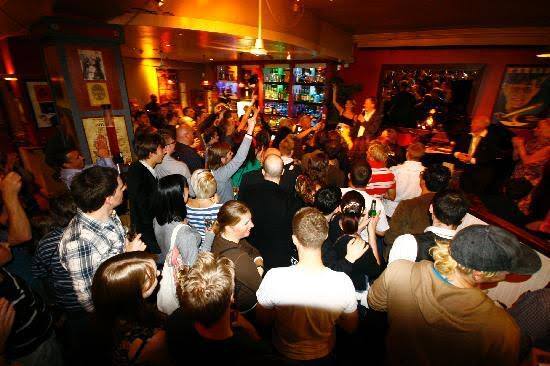 The Magic of Christmas at Illusions Magic Bar, Bristol